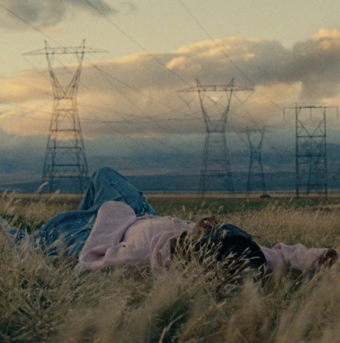 Midwxst returns with "NO HANDOUTS" on new single – Our Generation Music